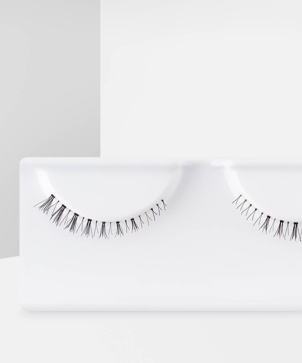 How To Apply Lashes To The Lower Lashline - Beauty Bay Edited