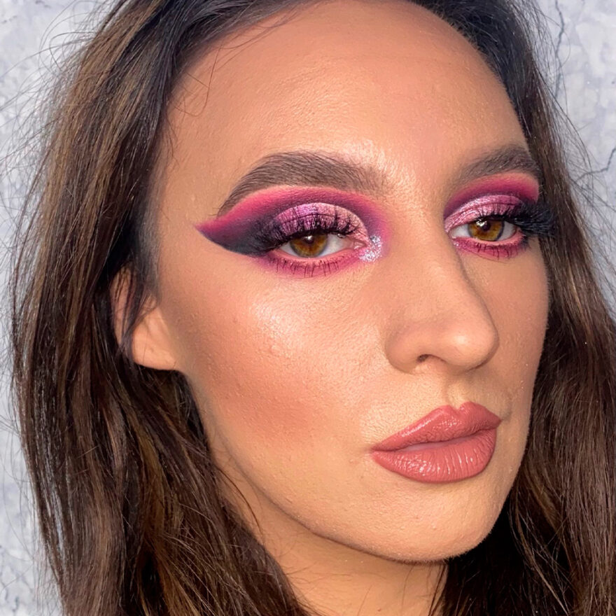 How To Cut The Perfect Crease - Beauty Bay Edited