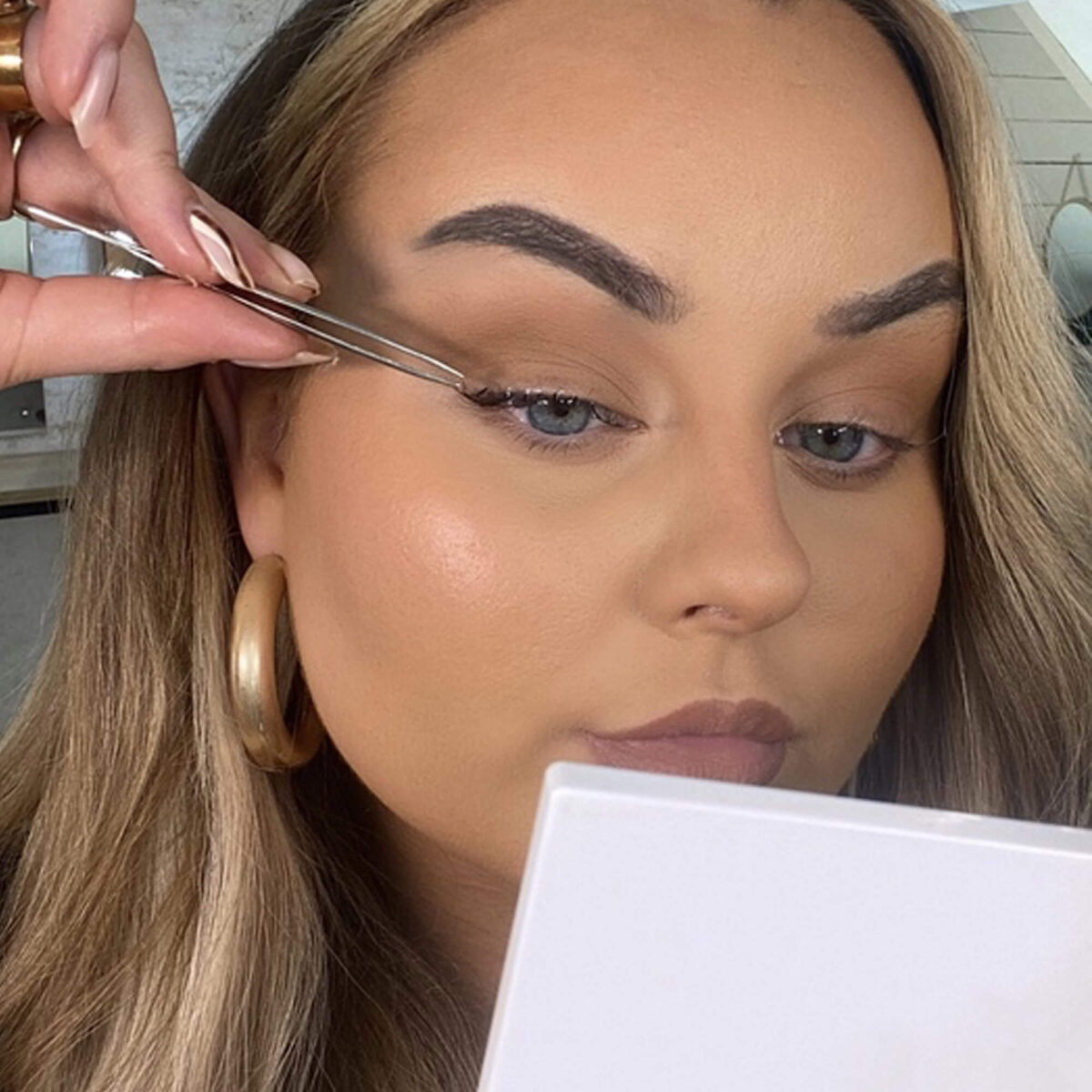 How To Apply Individual Lashes - Beauty Bay Edited