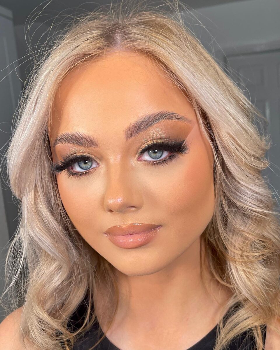 12 Gold Eyeshadow Looks To Try - Beauty Bay Edited