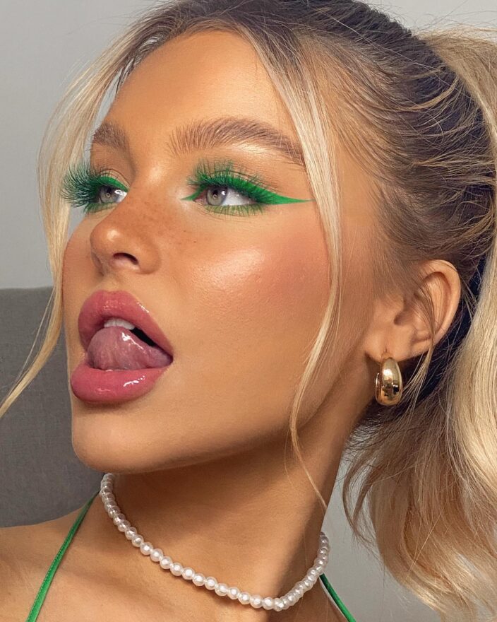 14 Green Eyeshadow Looks & How To Wear Them - Beauty Bay Edited