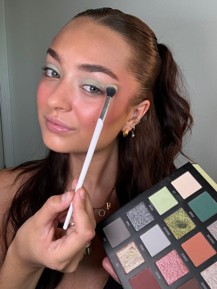 How to do the Matcha and Purple Eye Trends with our Botanical Palette ...